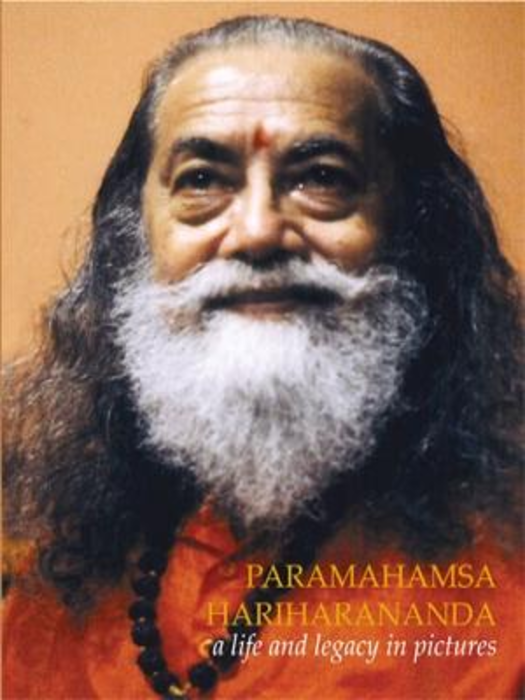 Paramahamsa Hariharananda – A Life and Legacy in pictures – Instituto ...